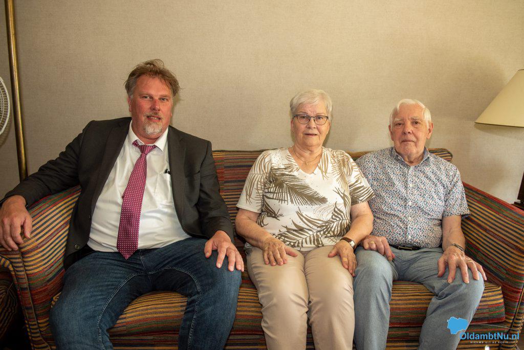 Meneer en Mevrouw Rotgers-Smit vieren 60-jarig huwelijksjubileum - OldambtNu.nl