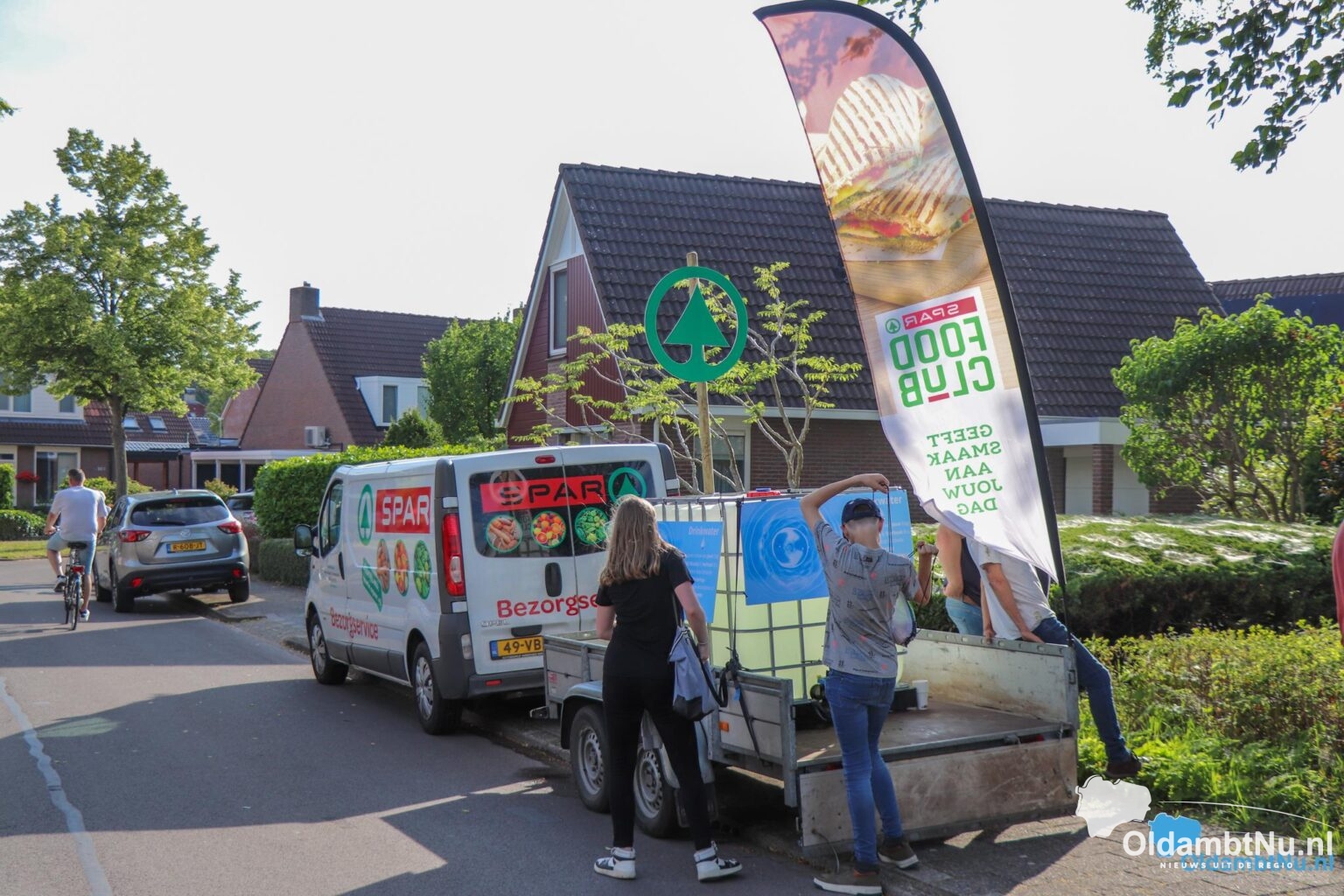 Effe sparren... effe bijtappen! Tijdens Avond4daagse Winschoten ...